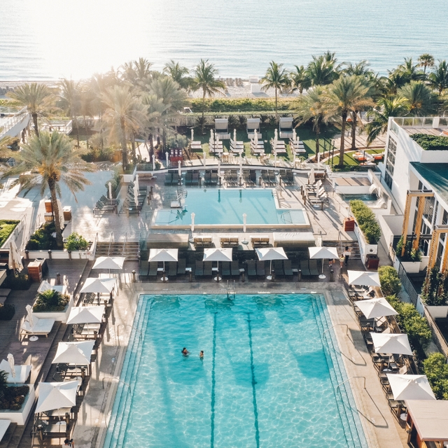 Eden Roc Miami Beach Resort | An Iconic Luxury Miami Hotel