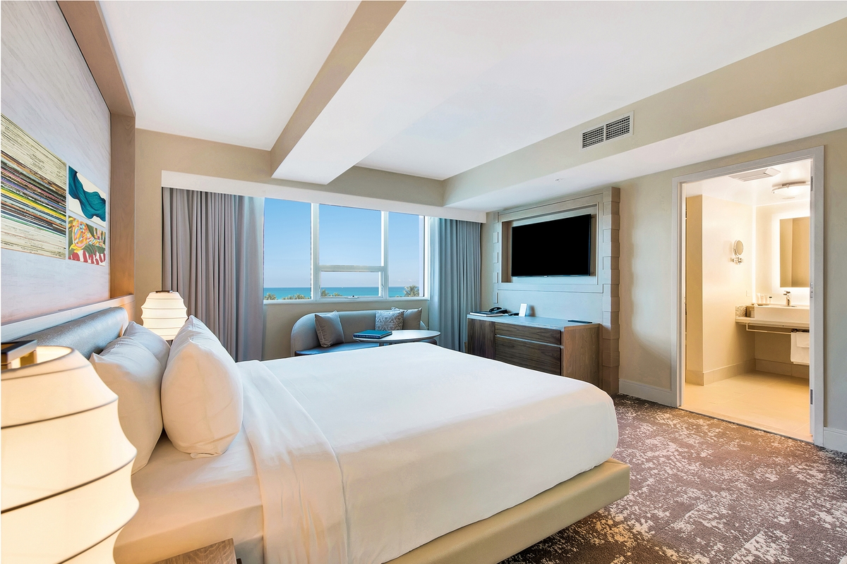 Premium Rooms | Eden Roc Hotel Miami Beach